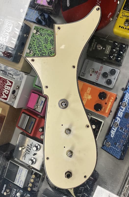 Vintage 1970’s Univox Hi flier phase 3 loaded pickguard | Reverb
