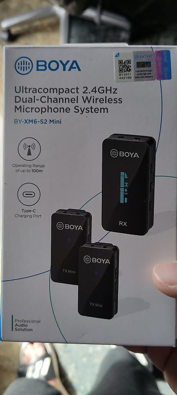 Boya BY-XM6-S2 MINI Wireless Microphone System | Reverb