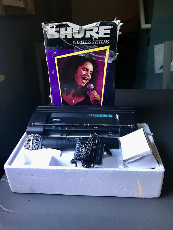 Shure T4V Diversity Wireless Microphone SM58 | Reverb