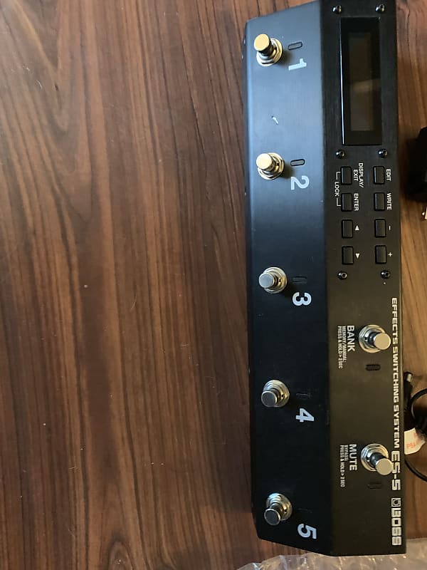 Boss ES-5 Effects Switching System | Reverb Canada