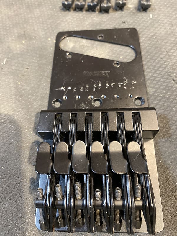 Hipshot T- Style Retrofit Bridge, 3-Hole Mount | Reverb UK