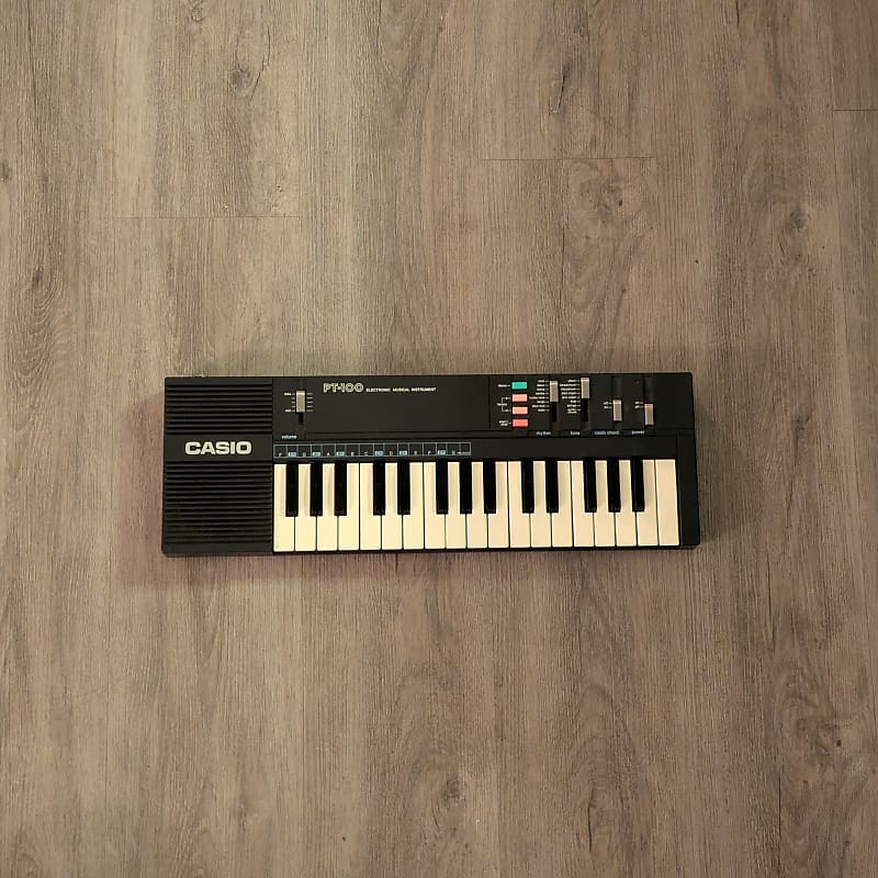 Casio PT-100 32-Key Mini Synthesizer 1980s - Black-Modified | Reverb
