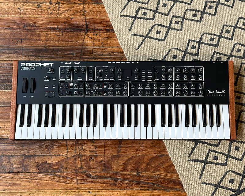 Dave Smith Instruments Prophet REV2 16 Voice | Reverb Canada