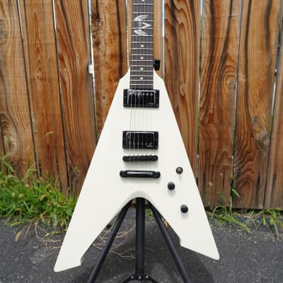 ESP LTD SIGNATURE SERIES James Hetfield Vulture - Olympic | Reverb