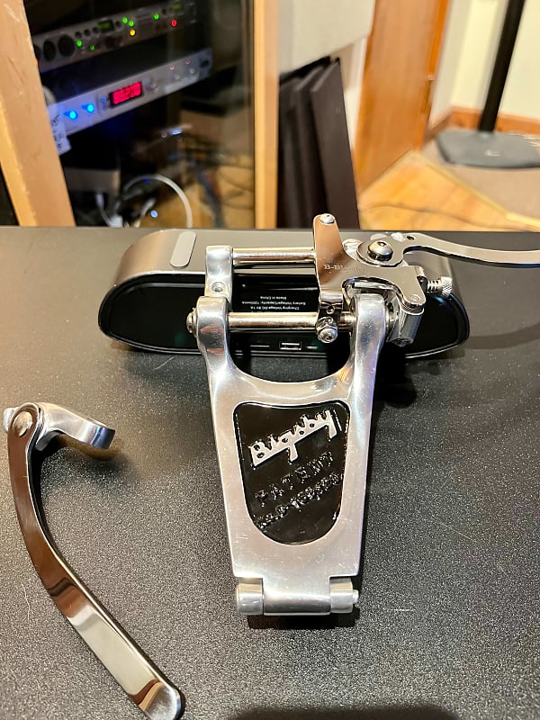 Bigsby Model B70 Vibrato Tailpiece PLUS a B-Blender | Reverb