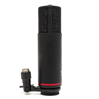 Focusrite - Scarlett Studio - Condenser Microphone - w/ Mount | Reverb