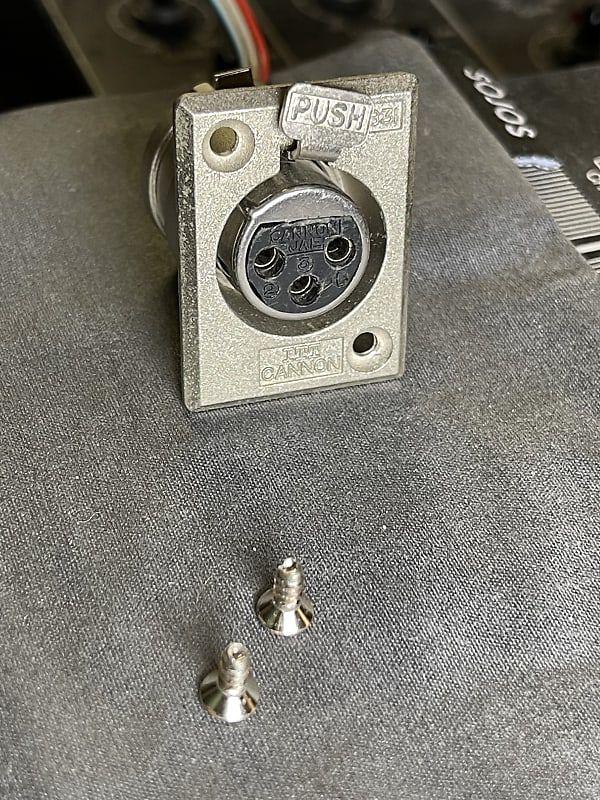 ITT CANNON XLB31 - ITT CANNON XLB31 3 pin female connector | Reverb