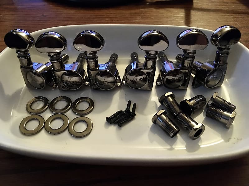 Grover Cosmo Black Locking Tuners Mid-Size 18:1 ratio 3 x 3 | Reverb