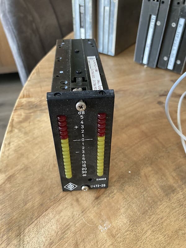 Neumann U 472-2B LED level meter Danner used | Reverb