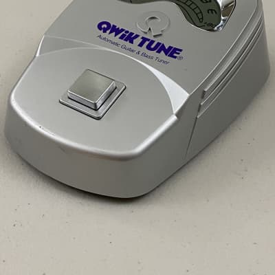 Qwiktune Guitar & Bass Automatic Tuner Pedal effect | Reverb