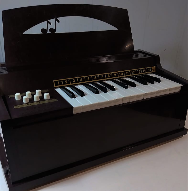 Magnus Model 300 Chord Organ / 1967 | Reverb