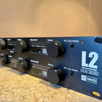 Waves L2 Hardware Brickwall Limiter (AD/DA Converter) | Reverb