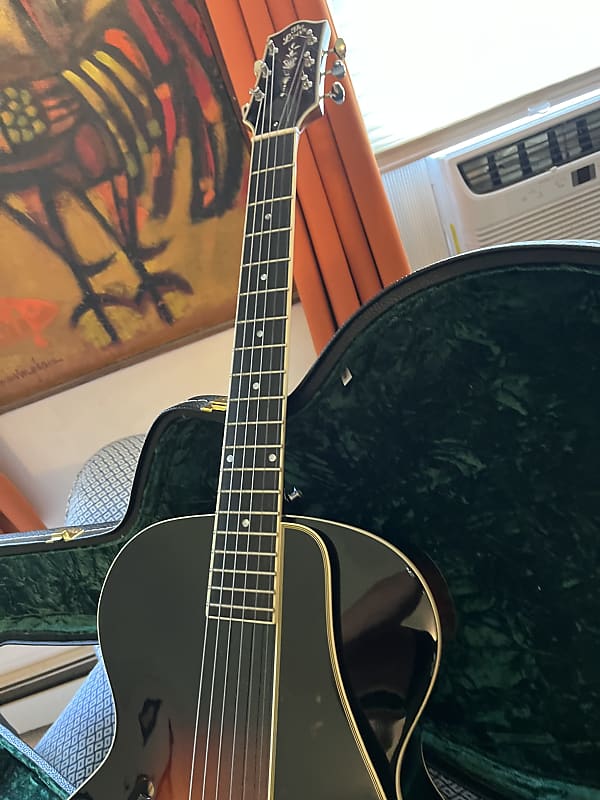 The Loar LH-700 VS 2022 - Nitrocellulose | Reverb