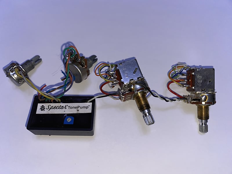 Spector TonePump 2010s | Reverb