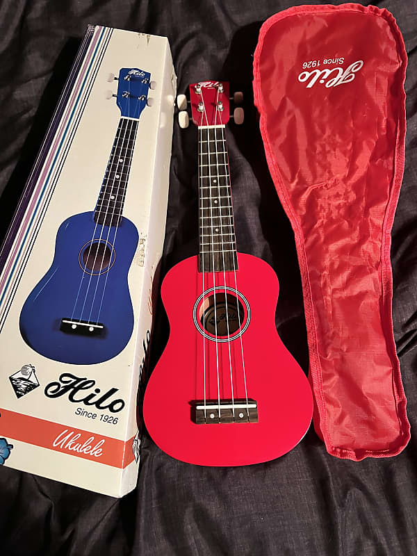 Hilo 2500RD Red Ukulele | Reverb