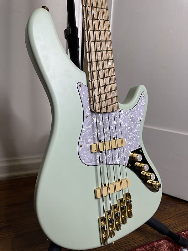 Kiesel JBM-5 - DISCONTINUED EVO GOLD FRETS | Reverb