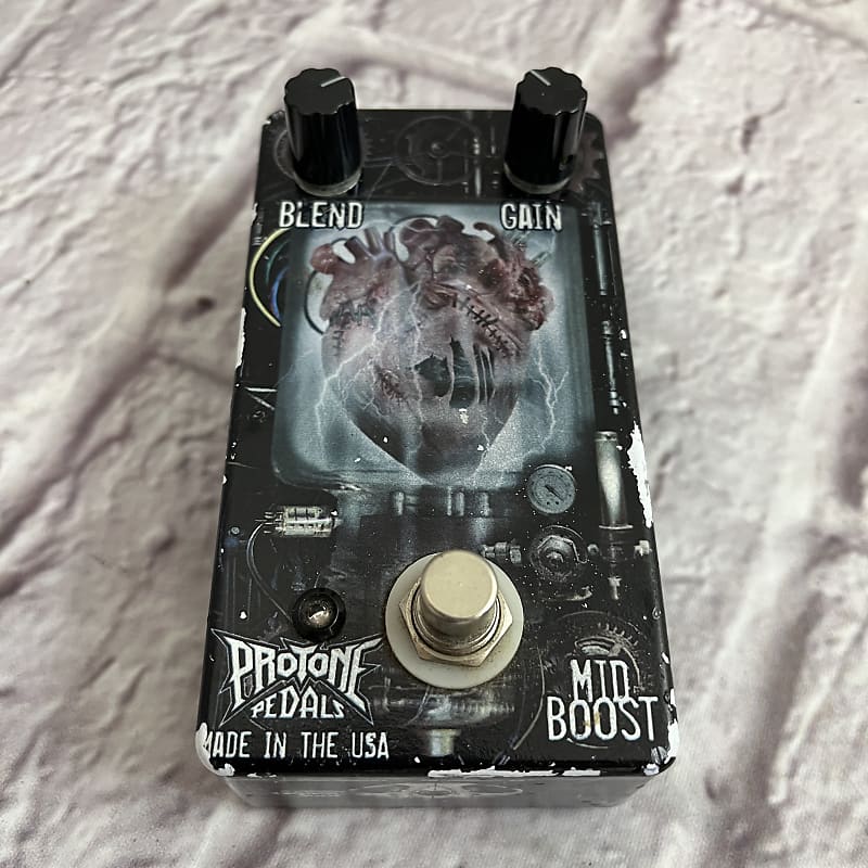 Pro Tone Mid Boost Effects Pedal | Reverb