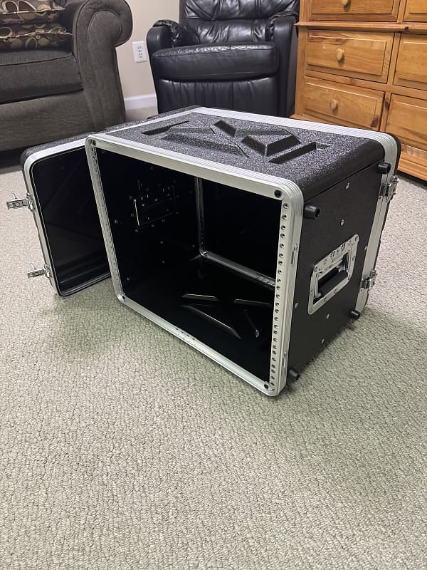 Seismic Audio SALWR8M - Lightweight 8 Space Mid-Size ABS Rack | Reverb