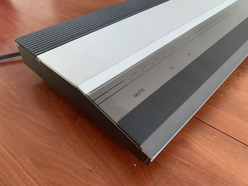 Bang & Olufsen Beomaster 3300 | Reverb