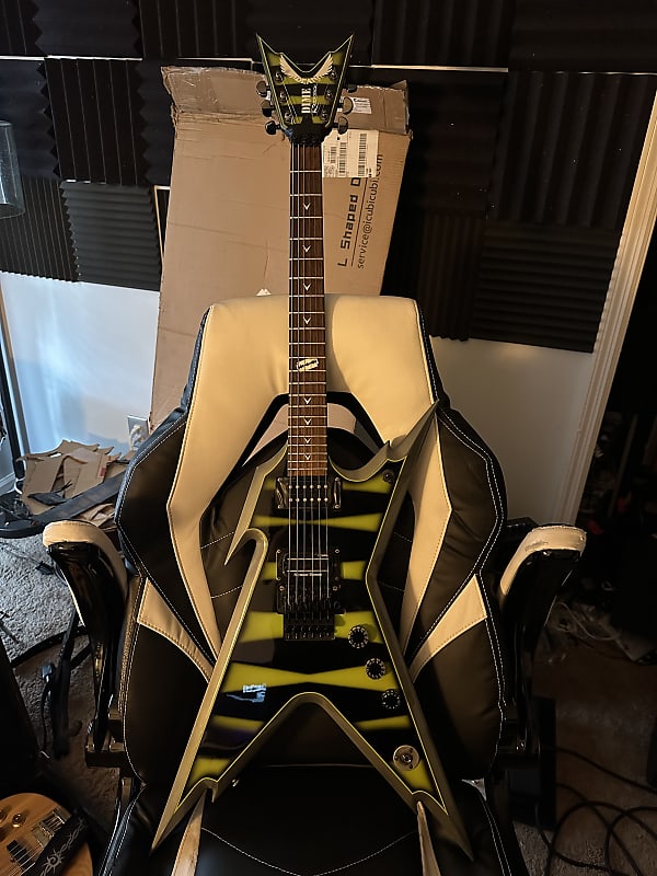 Dean Dime Slime Bumblebee Razorback 2007 - Black / Green | Reverb