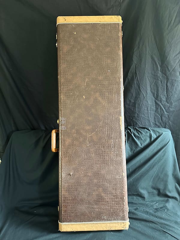 Vintage Bass Guitar Hard Shell Case | Reverb