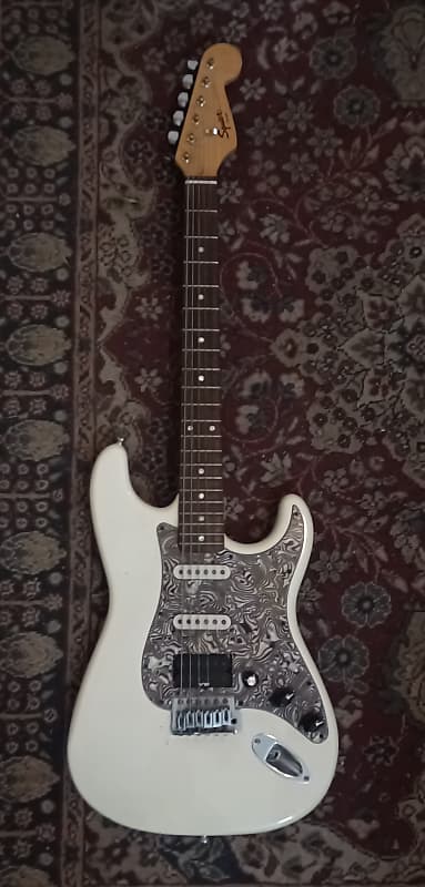 Squier by Fender Bullet Strat 2008 HSS - White | Reverb