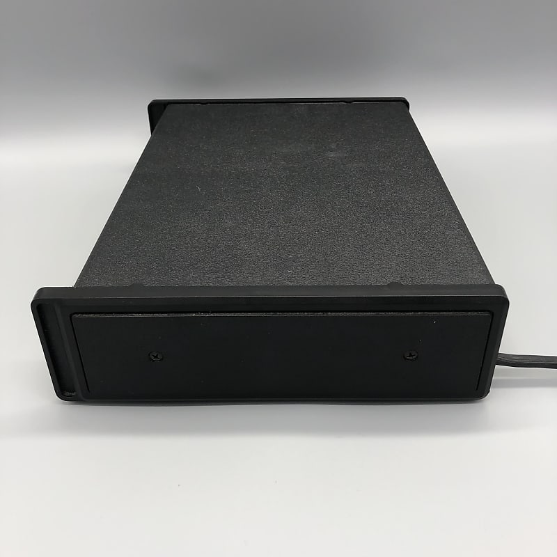 Shure M267 Series Microphone Preamp Mixer | Reverb