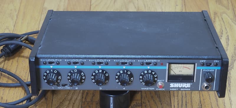Shure M267 4-channel Professional Microphone Preamp & Field | Reverb