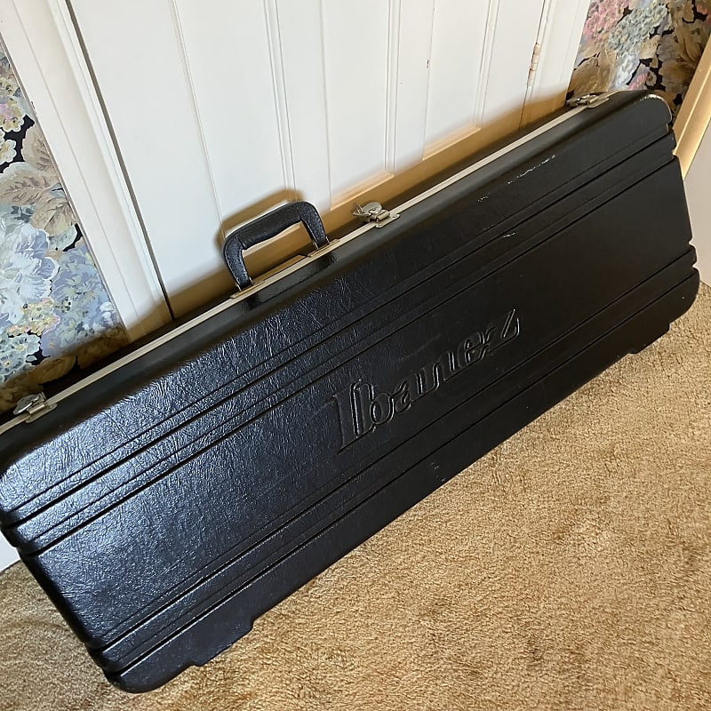 Ibanez "Signature" guitar case (from JS100) 2001 Black | Reverb UK