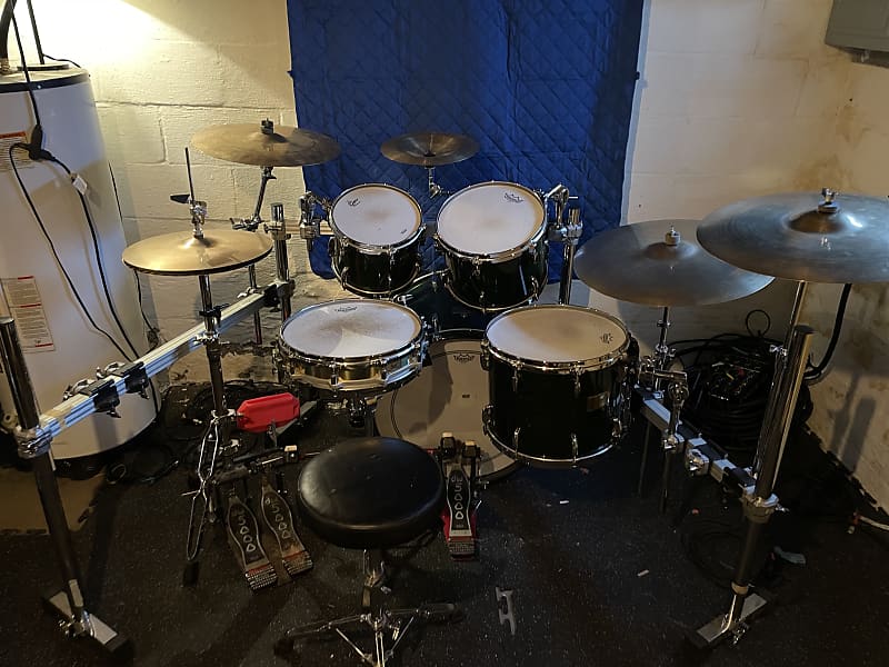 Pearl Masters Custom Drum Set w/Pearl Rack, Zildjian Cymbals, | Reverb