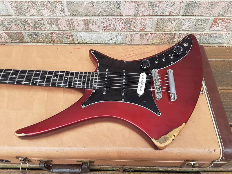 Vintage 1981 Guild X-79-3 Electric Guitar w/ Original | Reverb