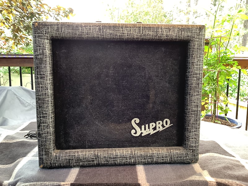 Vintage Supro 1614 Spectator 1959 Grey/white/black grill | Reverb