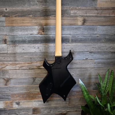 (14281) B.C. Rich Platinum Series Warlock Bass Guitar | Reverb