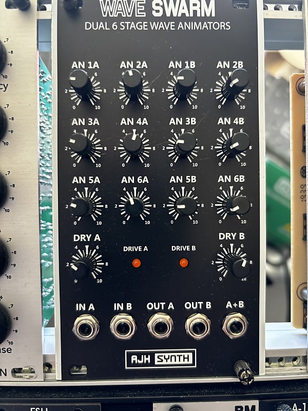 AJH Synth Wave Swarm Animator 2020s - Black | Reverb UK