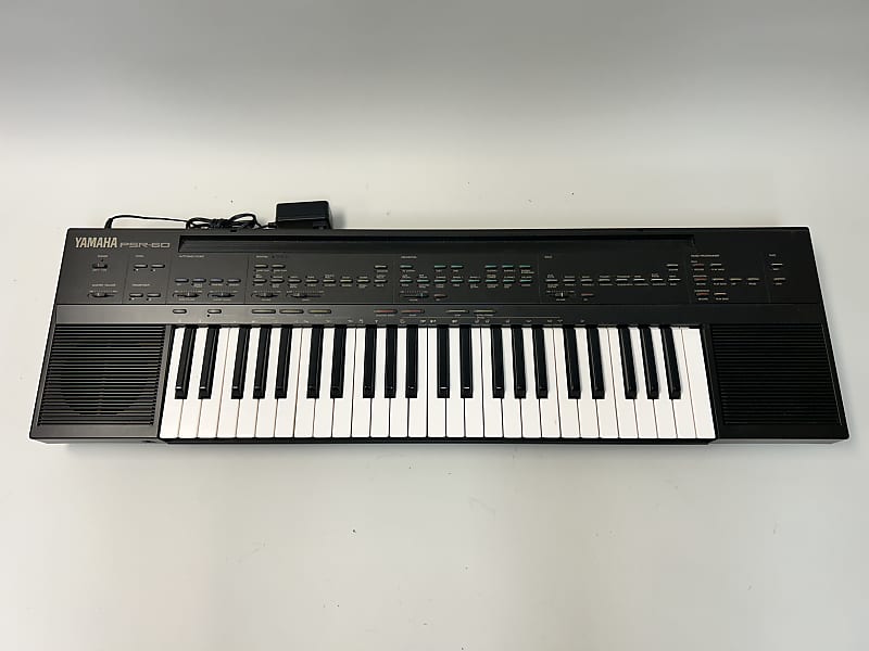 1980's Yamaha PSR-60 Portable Keyboard | Reverb