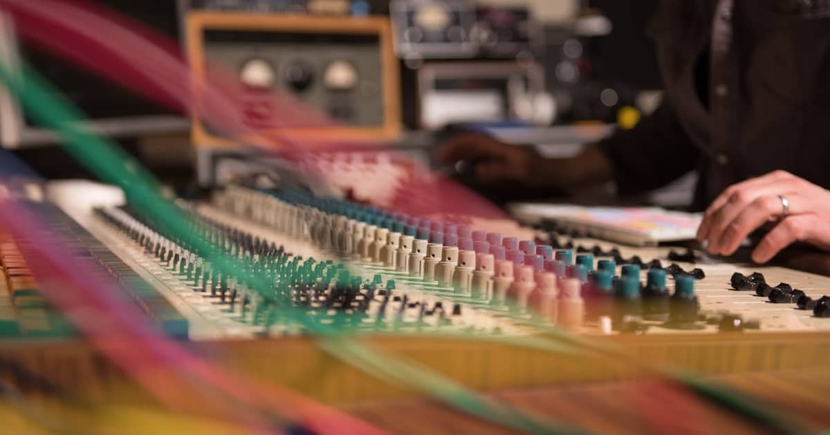 In What Order Should I Record My Tracks? | Reverb News