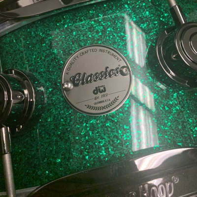 DW Classics 5x14 Snare Drum - Green Glass FinishPly w/ Black | Reverb