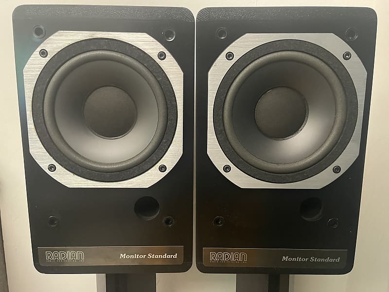 Radian Audio Engineering MM-8 Monitor Standard Speakers | Reverb