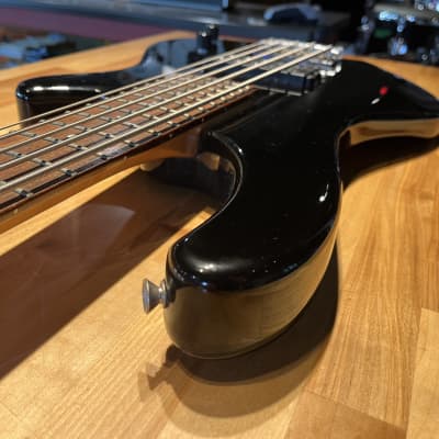 Fernandes Tremor 5 String Bass | Reverb