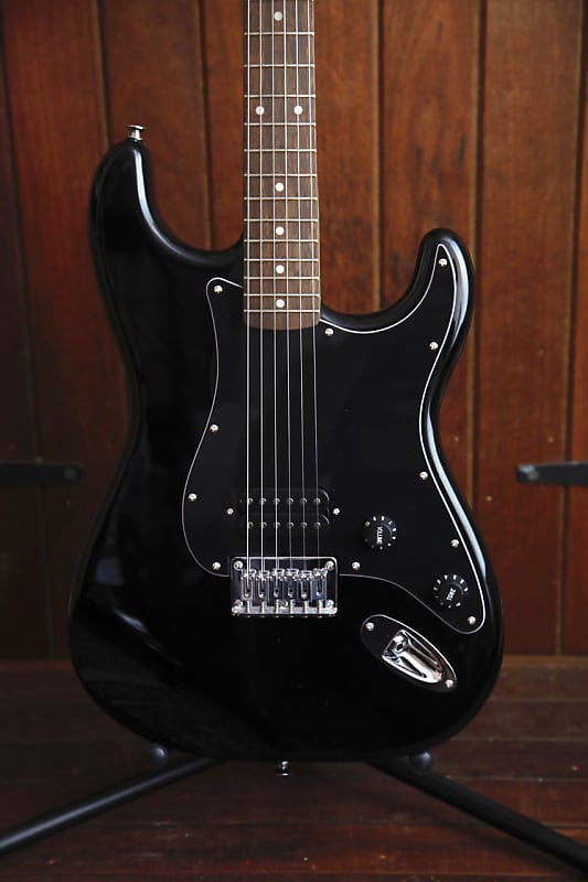 Squier Affinity Stratocaster H HT Black Electric | Reverb Canada