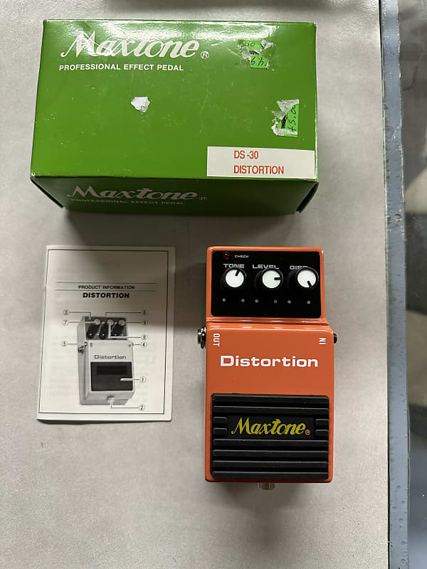 Maxtone Distortion DS-30 | Reverb
