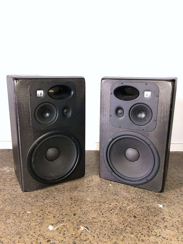 JBL LSR32 Linear Spatial Reference Speakers (Pair) | Reverb