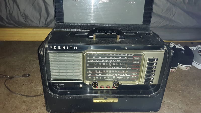 Zenith Trans-Oceanic PortableT600 | Reverb
