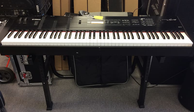 Yamaha SO8 Keyboard/Synthesizer (w/ stand & carry bag) | Reverb