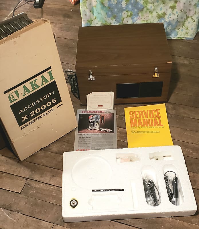 AKAI X-2000S 1970's REEL TO REEL 4 TRACK AND CASSETTE PLAYER | Reverb