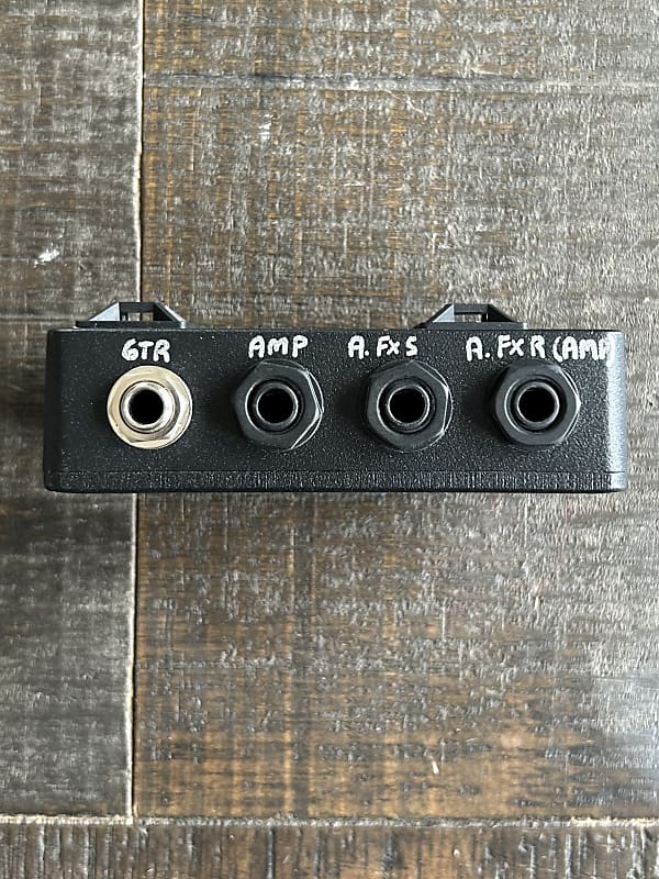 American Loopers 4 way patch bay 2020s - Black powder coat | Reverb