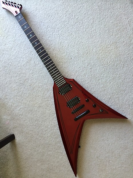 Washburn WV40 Vindicator V 2009 Red | Reverb