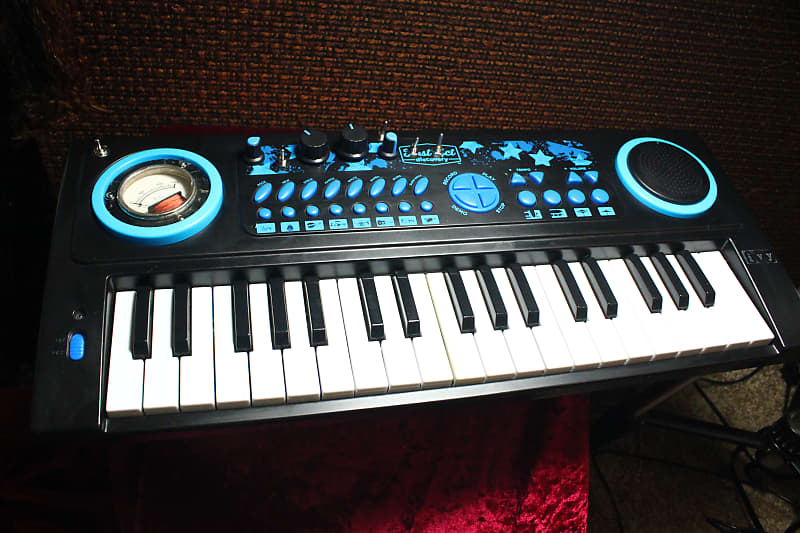 Circuit Bent Keyboard - FA Synth by Ivy | Reverb