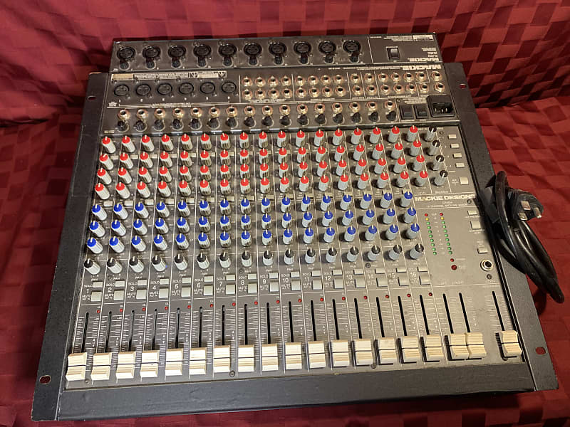 Mackie CR1604 16-Channel Mic / Line Mixer | Reverb