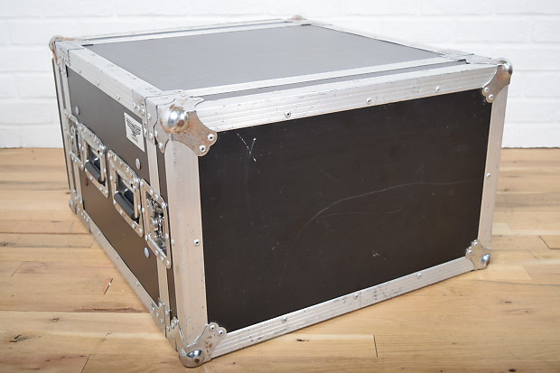 EWI 6 space ATA shock mount rack flight case Awesome!-used | Reverb